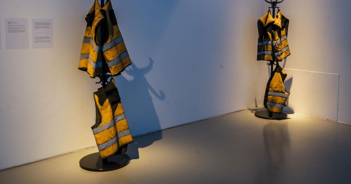 Raewyn Turner and Brian Harris, Sensoria. The Art and Science of our ...
